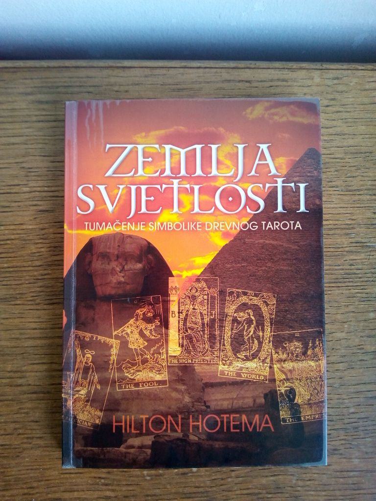 Zemlja svjetlosti - Hilton Hotema