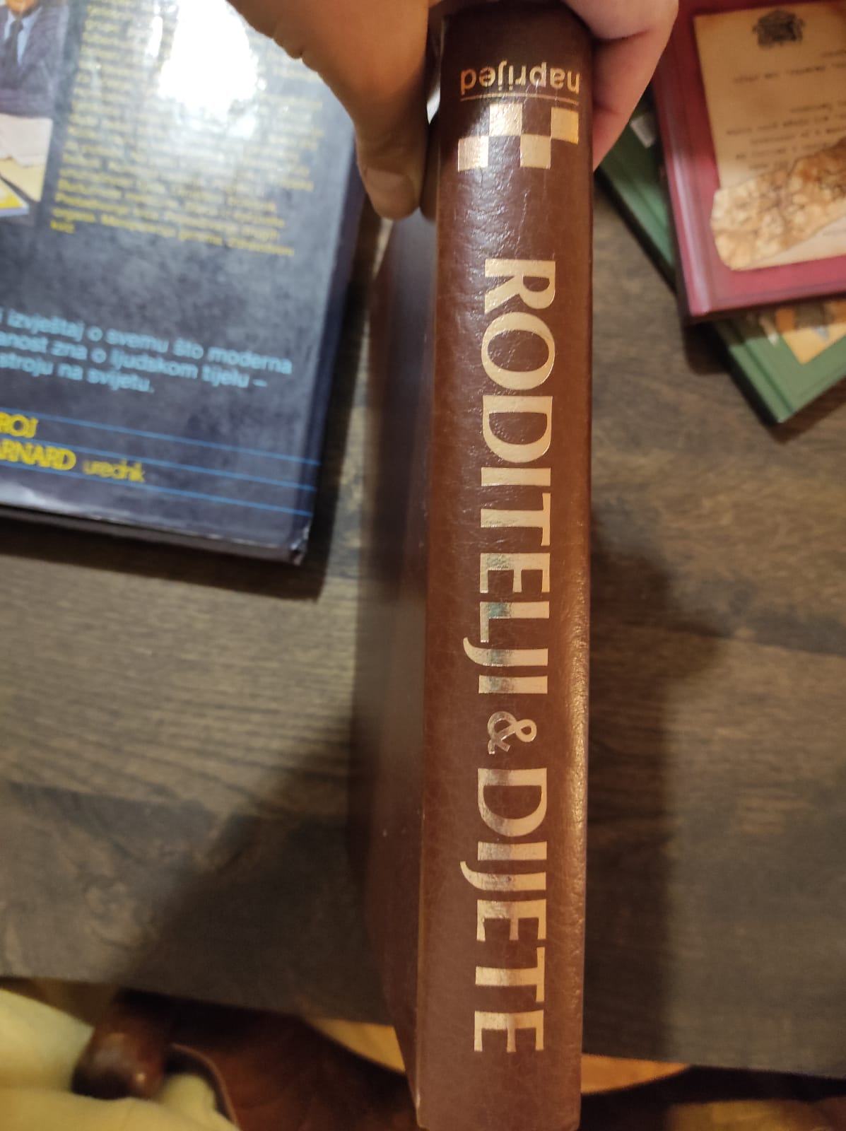 Roditelji & dijete, Naprijed Zagreb, 1985.