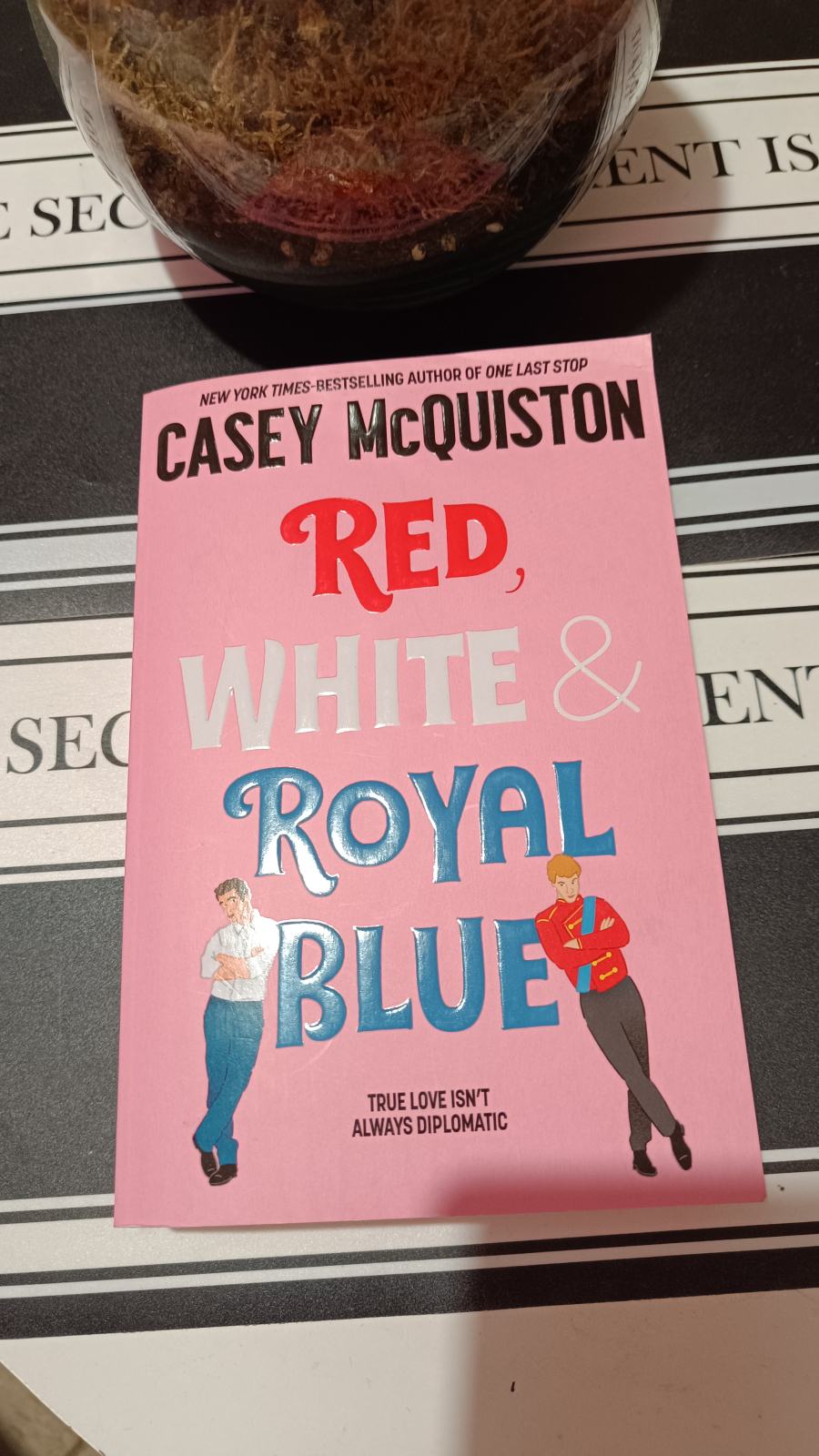 Casey McQuiston Red, white & royal blue