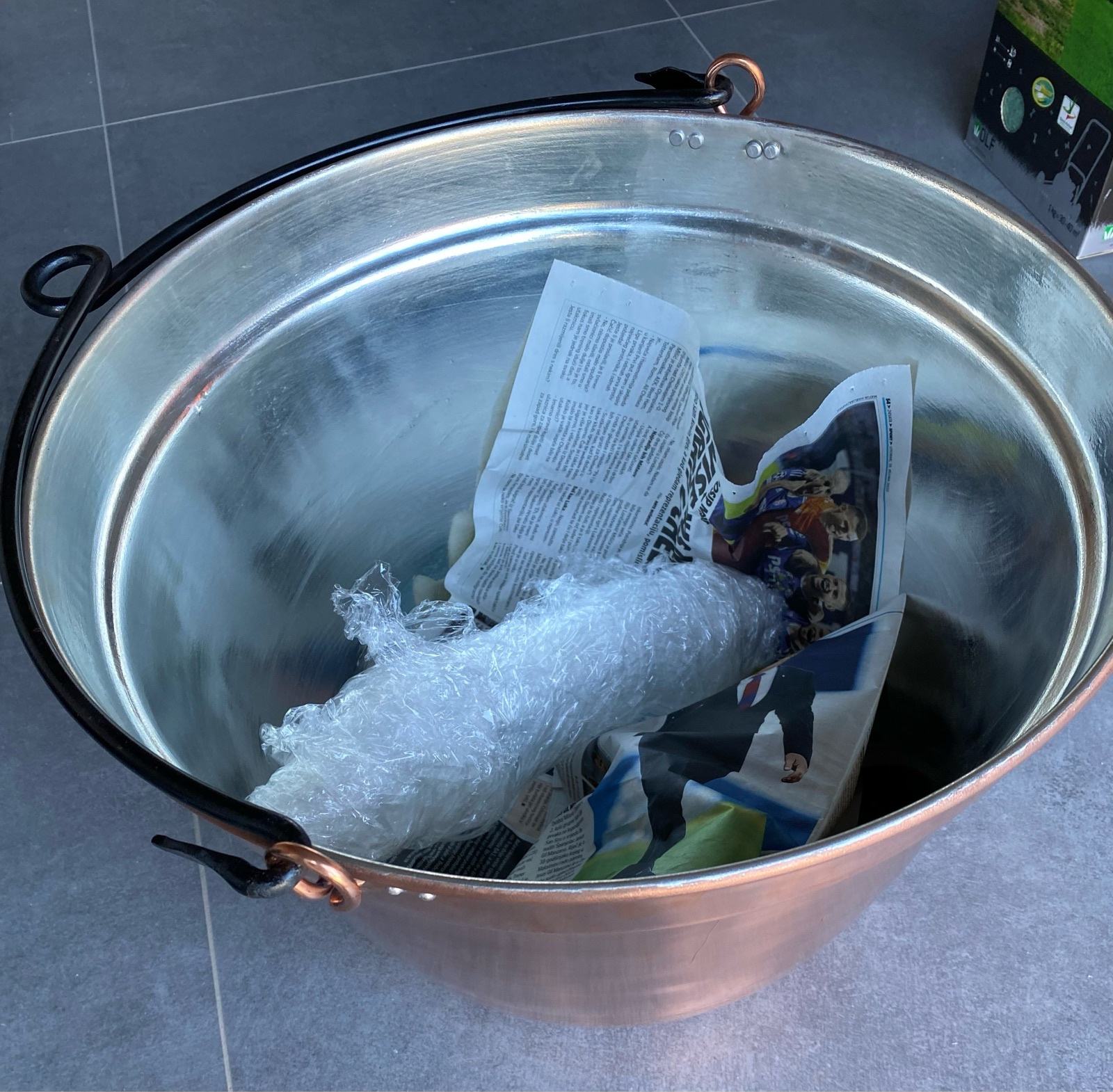 Bakreni kotlić 23l NOVO