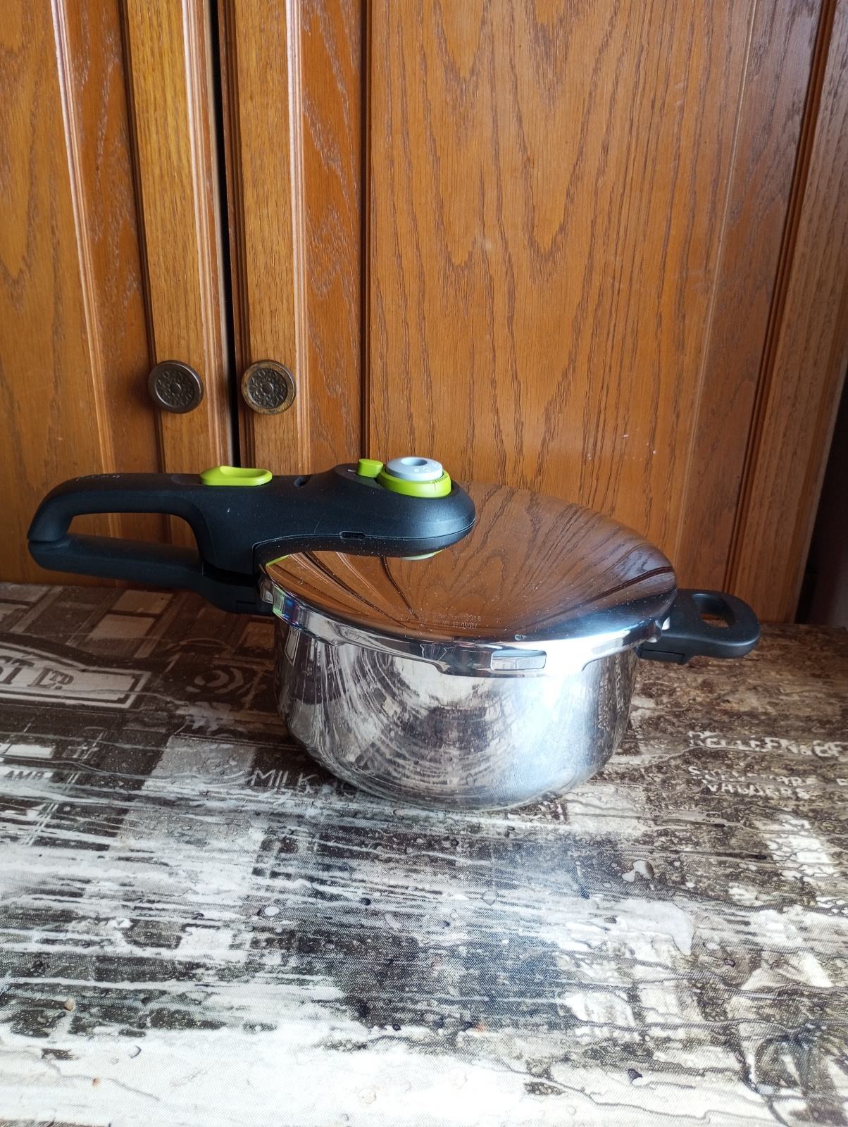 Ekspres lonac Tefal NOVO