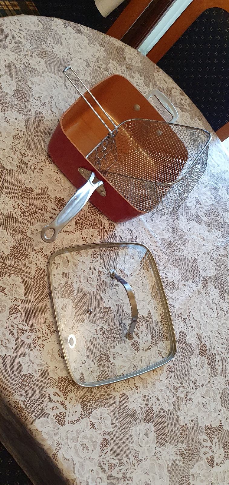 Multifunkcionalna tava