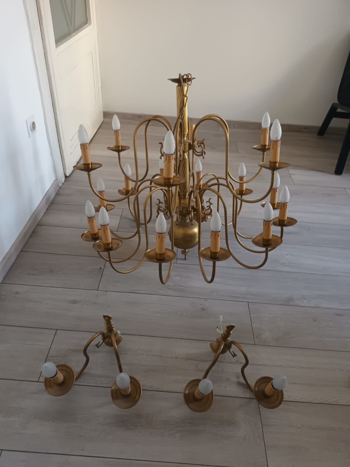 Luster i dvije zidne lampe