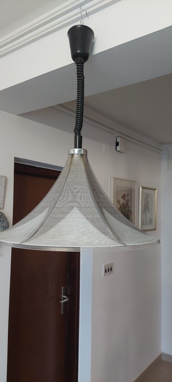 Meblo-luster visilica