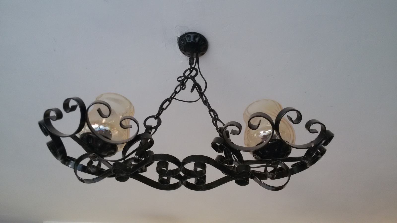 RUSTIKALNI KOVANI LUSTER