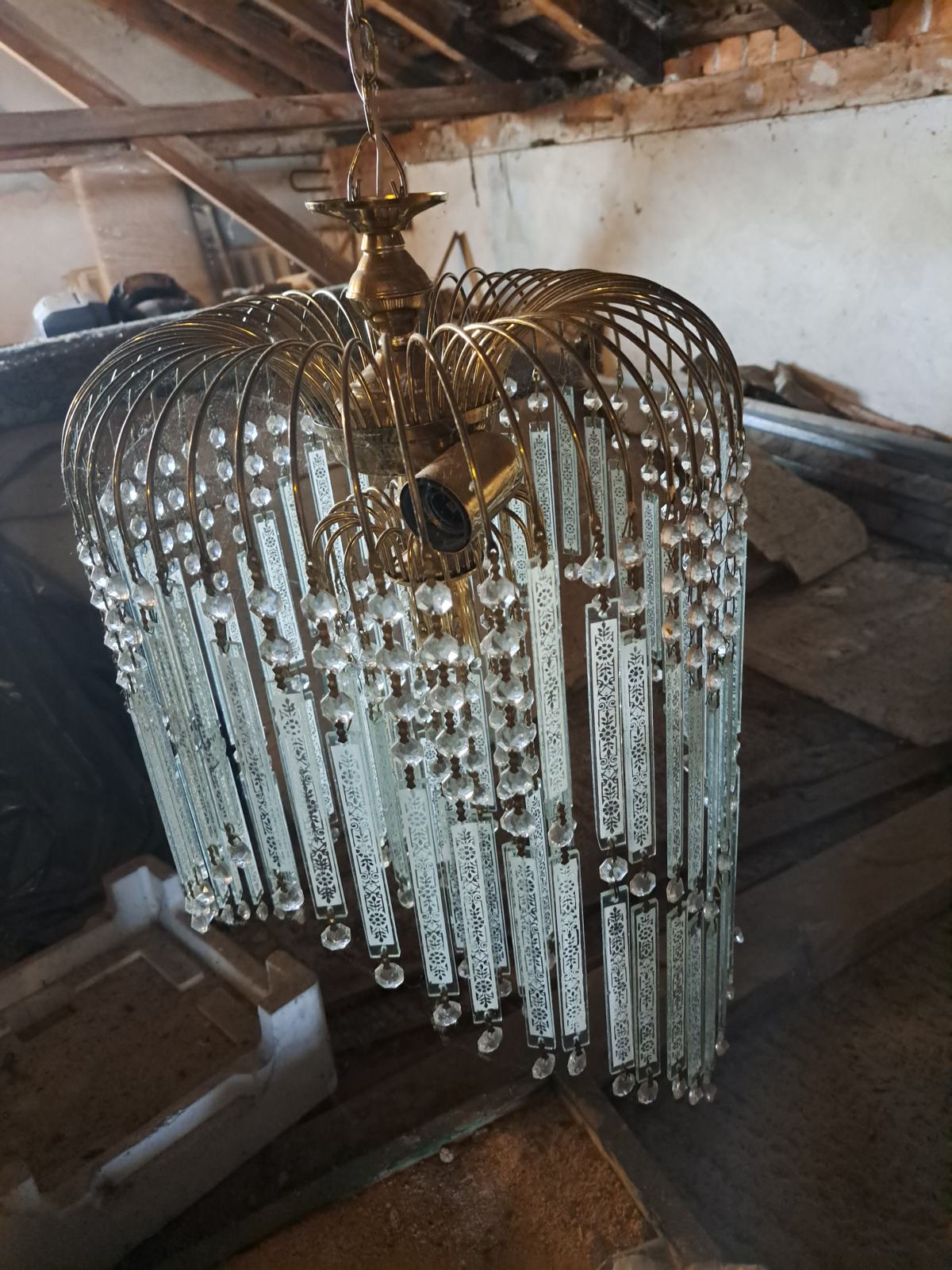 Unikatni viseći luster