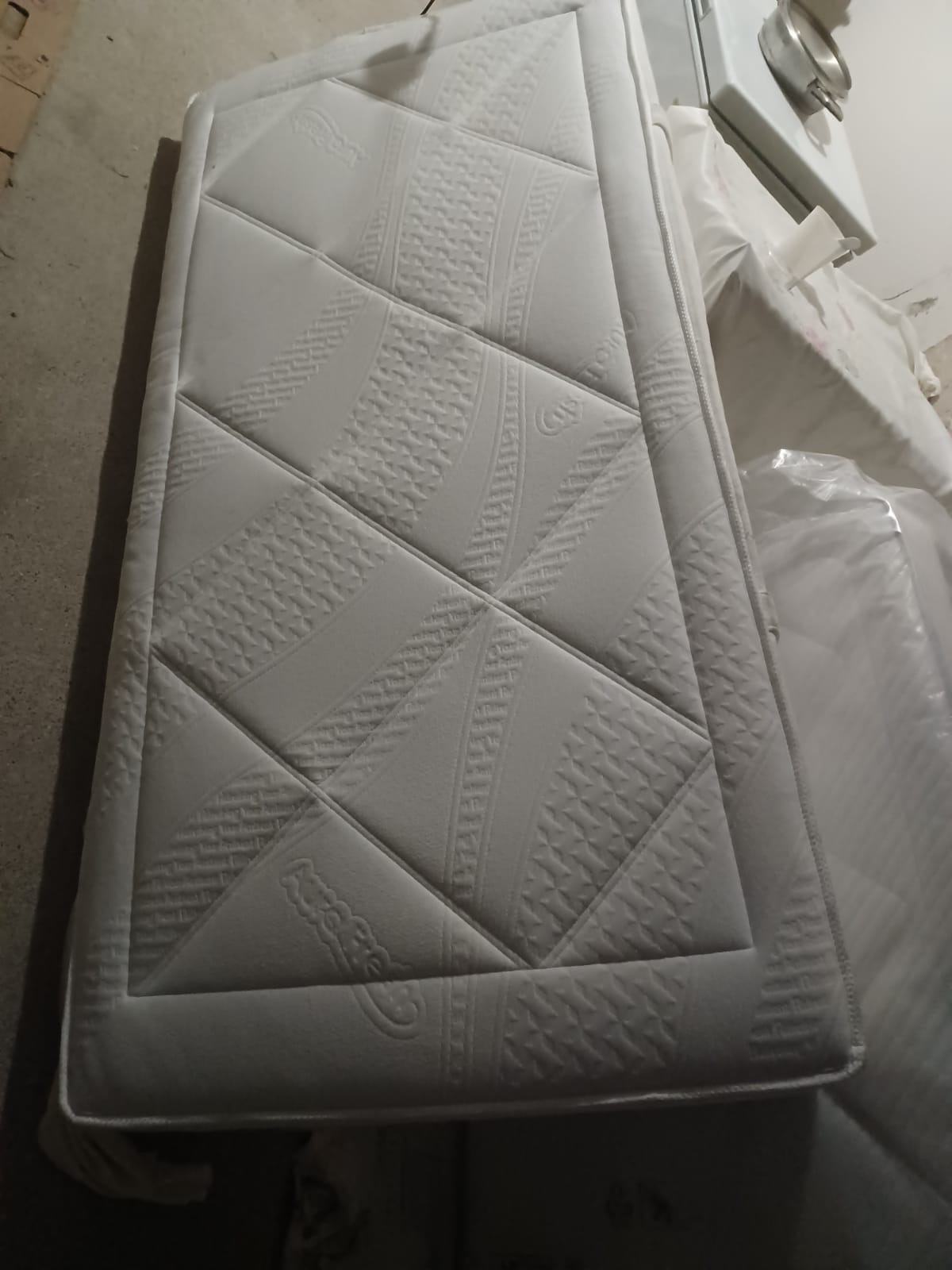 HESPO madraci, 2kom., kao novi