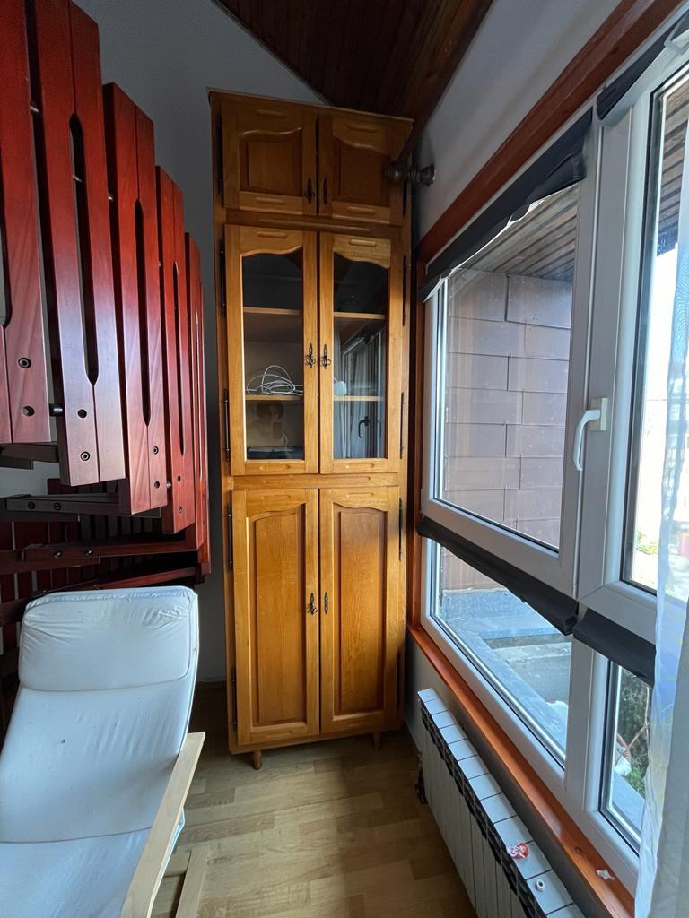 vrlo visoki ormar od punog drva visok 283 cm