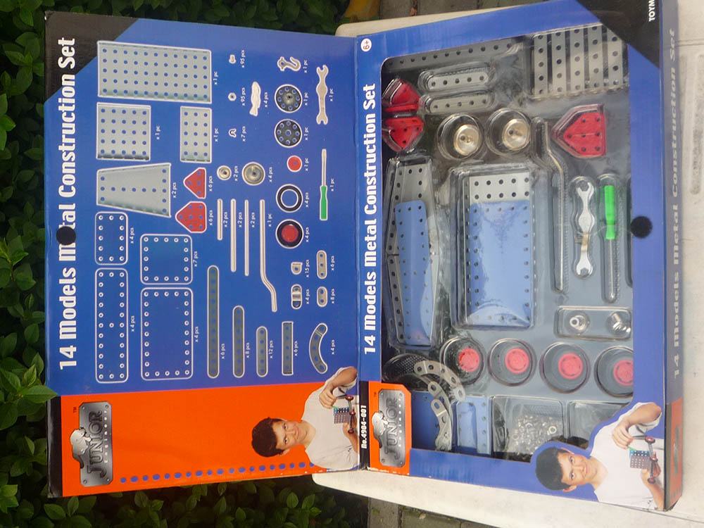16 models metal construction set