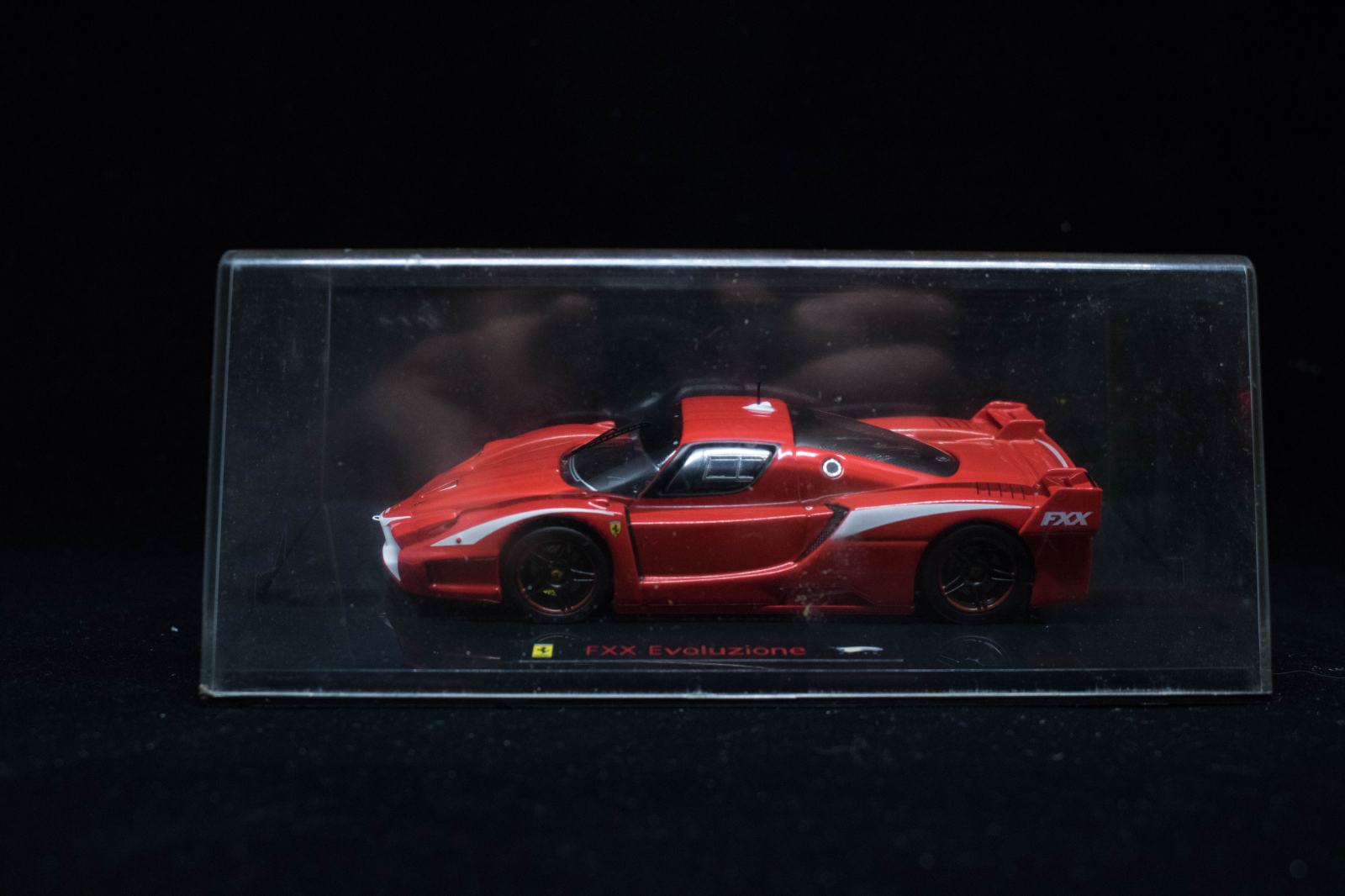 Elite Hot Wheels - Ferrari FXX 1:43