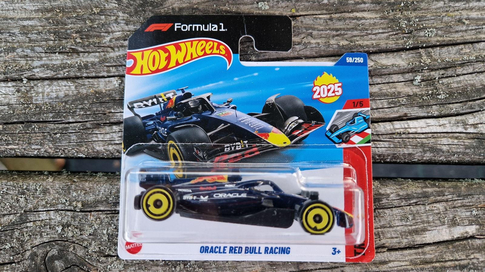 Hot Wheels ORACLE RED BULL RACING