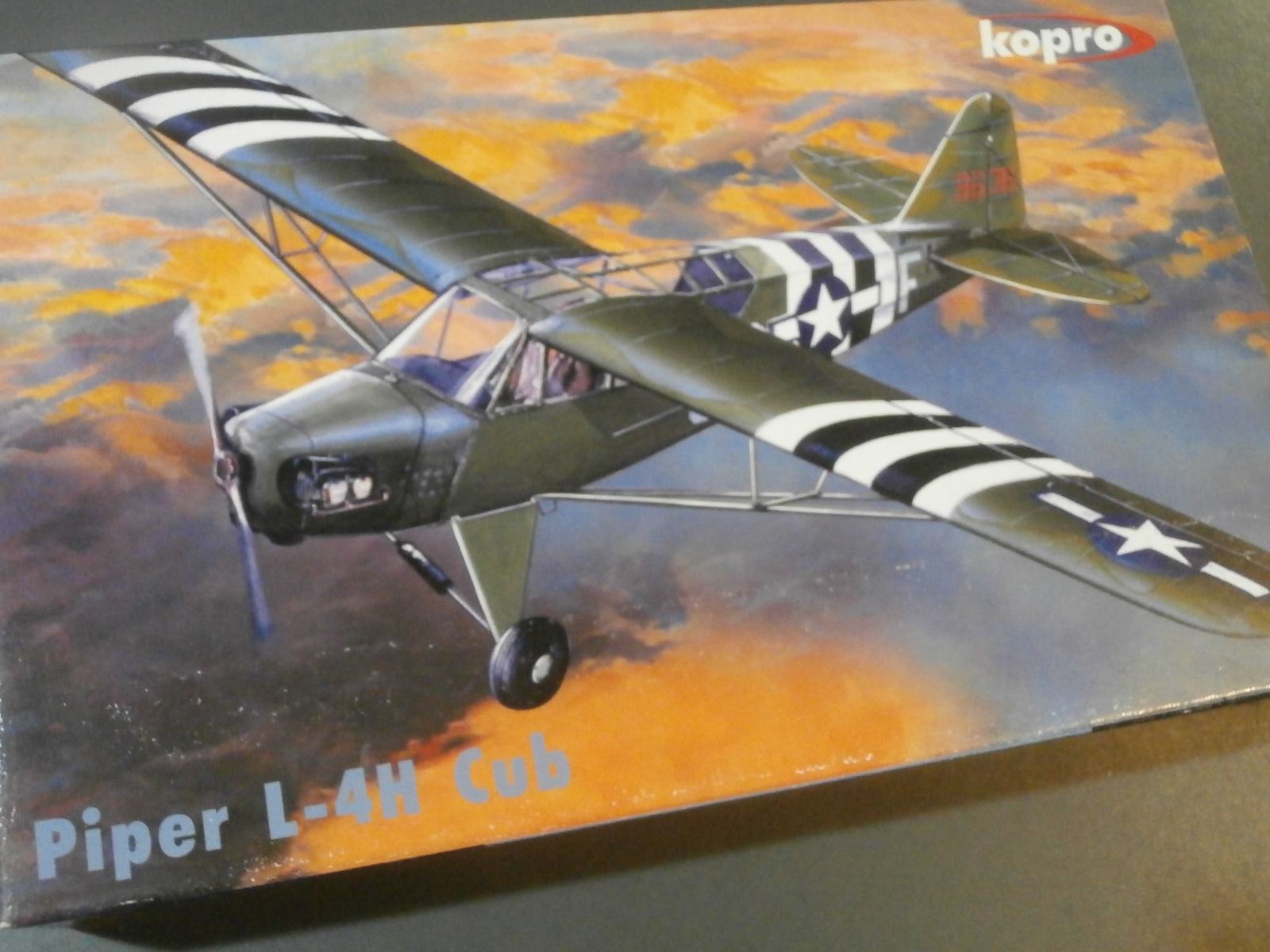 Maketa Piper L-4H Cub, Kopro, 1:72