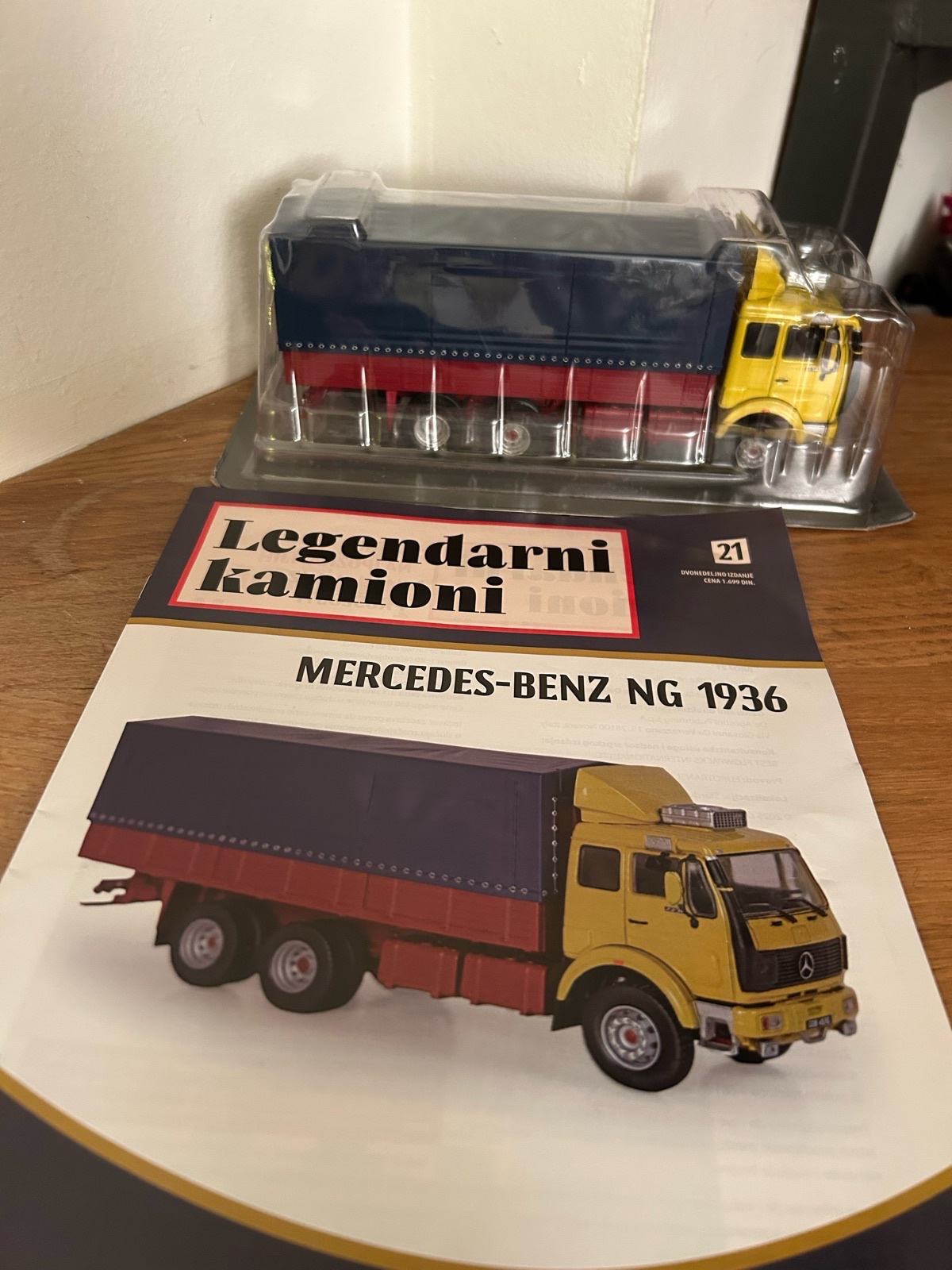 Mercedes Benz NG 2236 Legendarni kamioni Deagostini