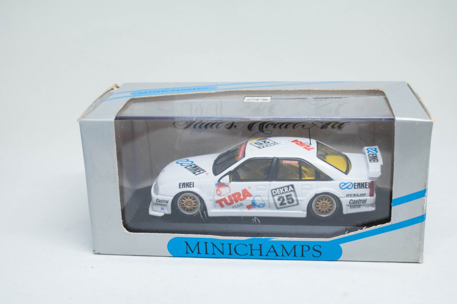 Opel Omega DTM - 1:43 - Minichamps