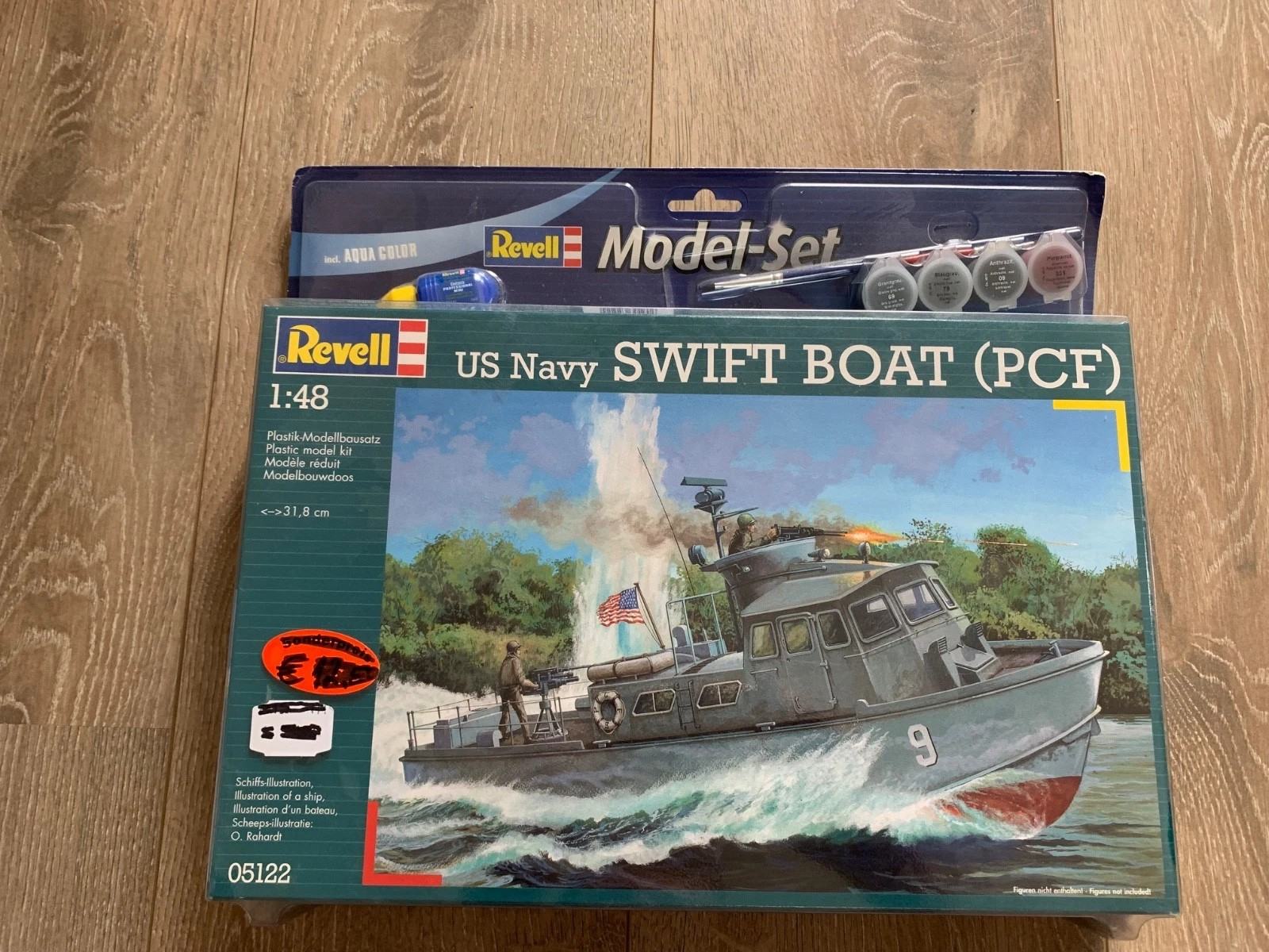Revell 1/48 US Navy Swift Boat sa priborom
