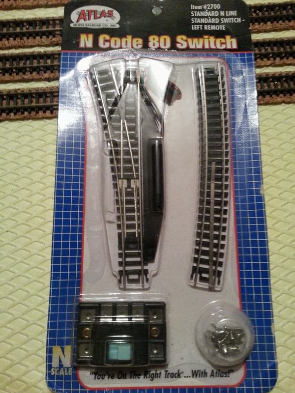 Skretnice Atlas N Code 80 Switch Left Remote 2700