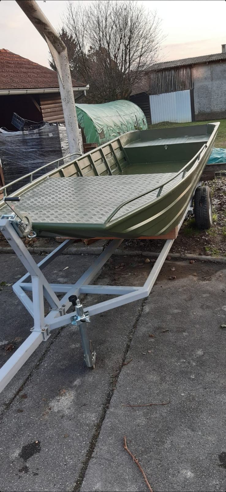 Čamac riječni aluminijski, motor Honda 20 ks