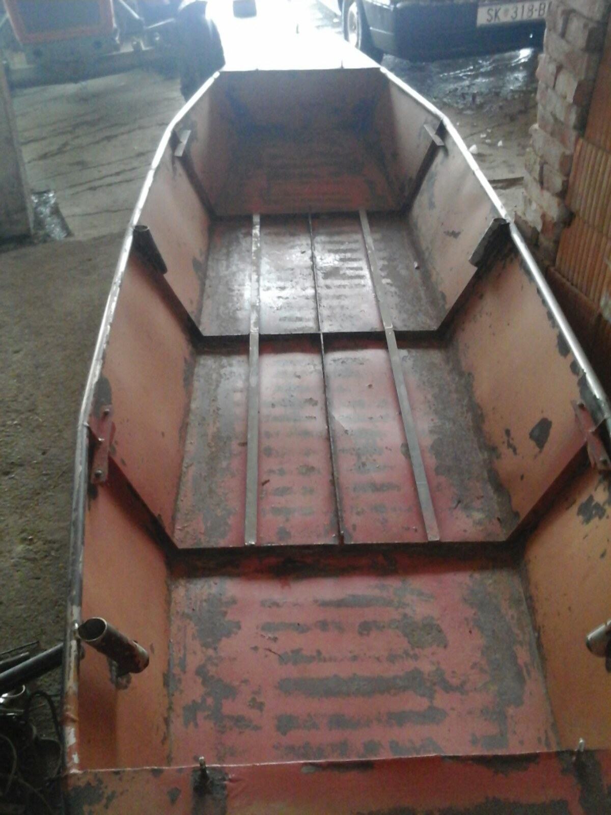 Limeni čamac