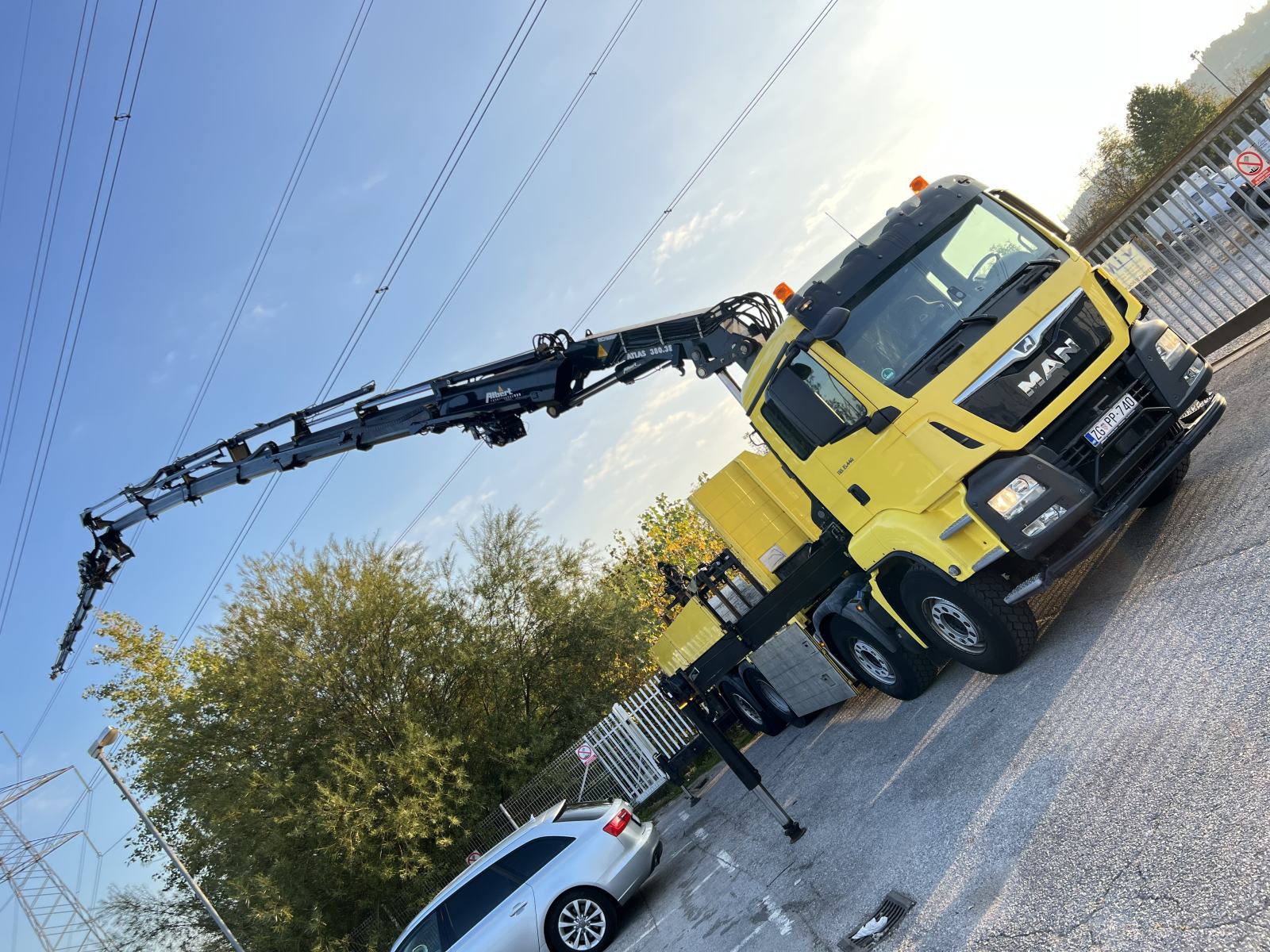 MAN 35.440 8x2 Sanduk kran Atlas 380 ca 30m Zamjena, 2016 god.