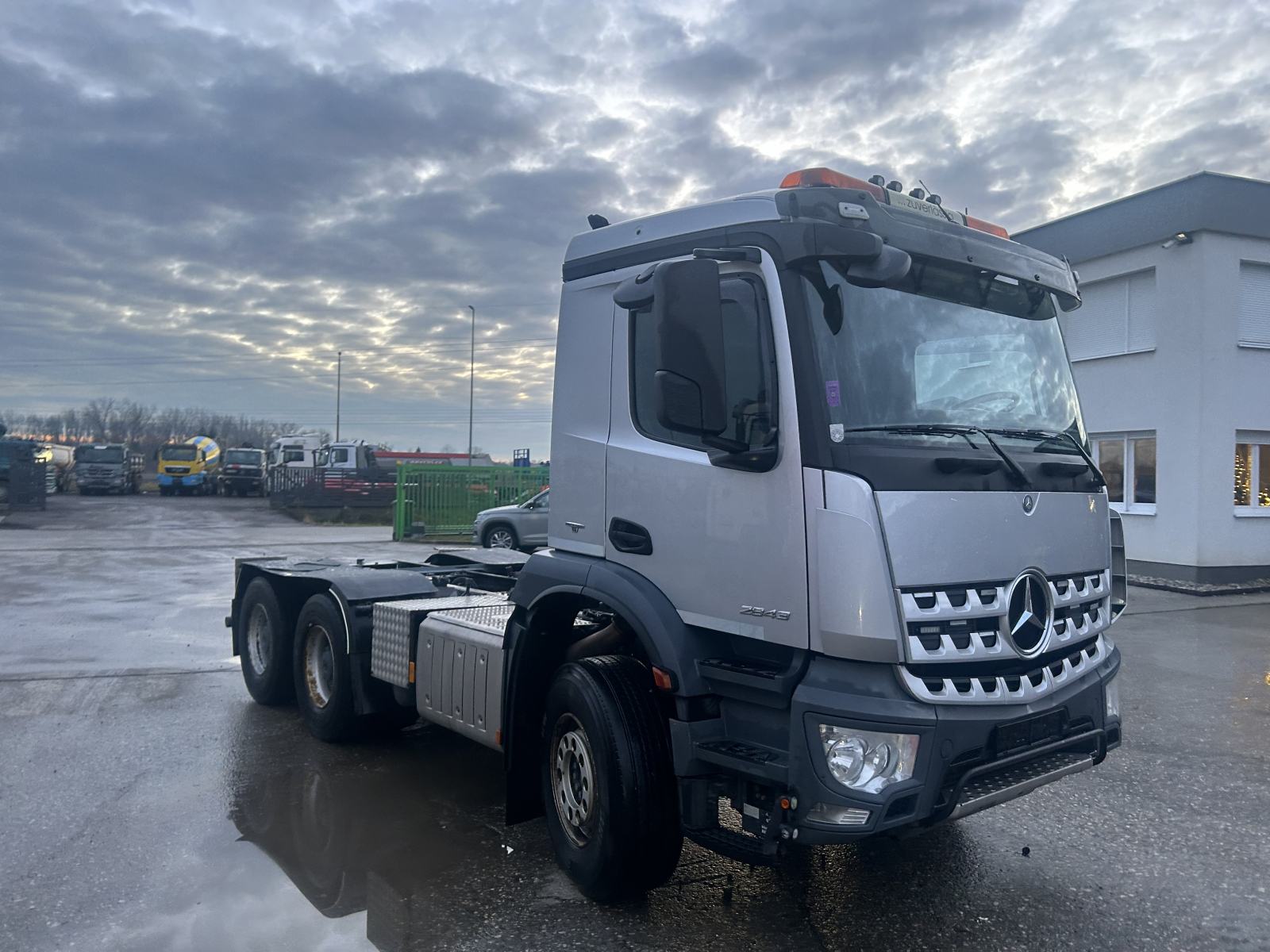 Mercedes 2845, 2016 god.