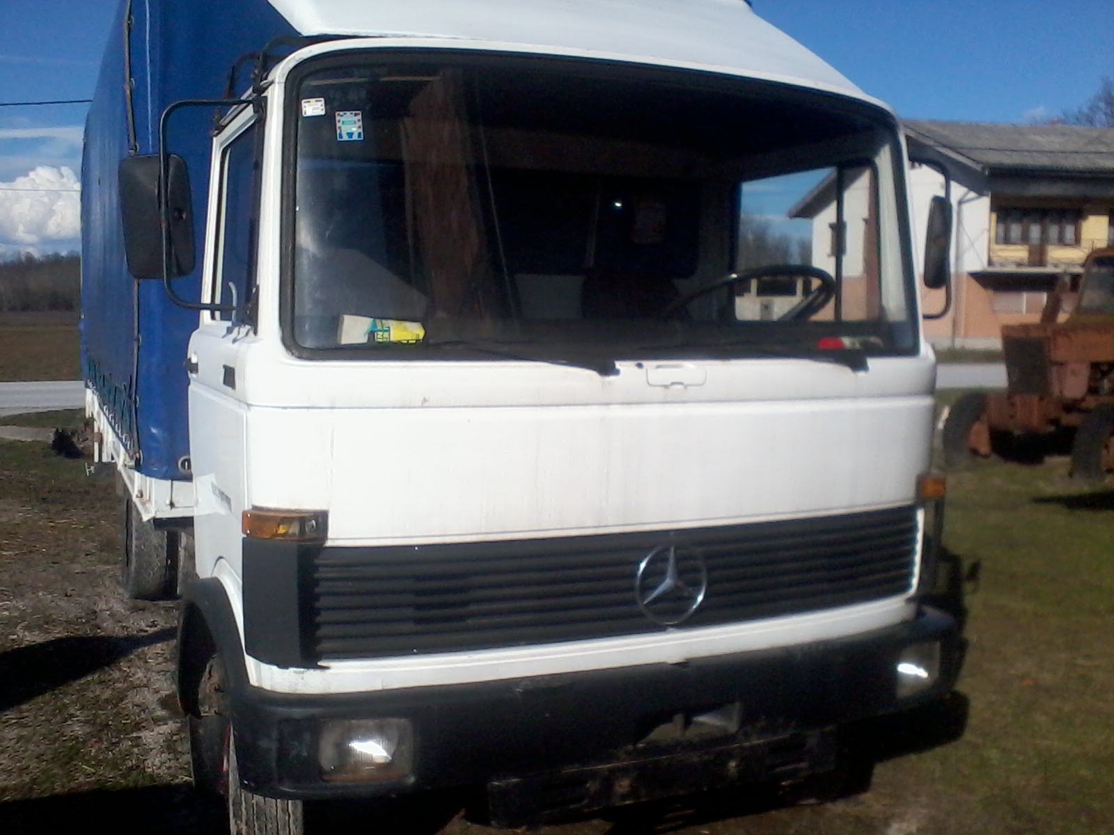 Mercedes lp 709 PRODAJEM ILI MJENJAM, 1979 god.