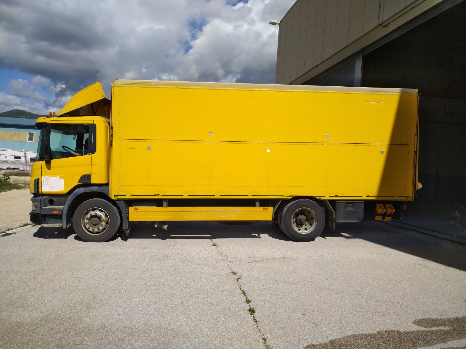 Scania 260, 1999 god.