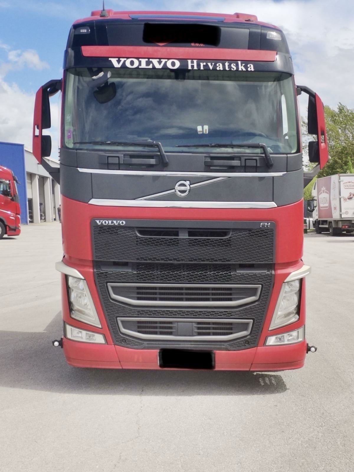 Volvo FH tegljač, 2016 god.