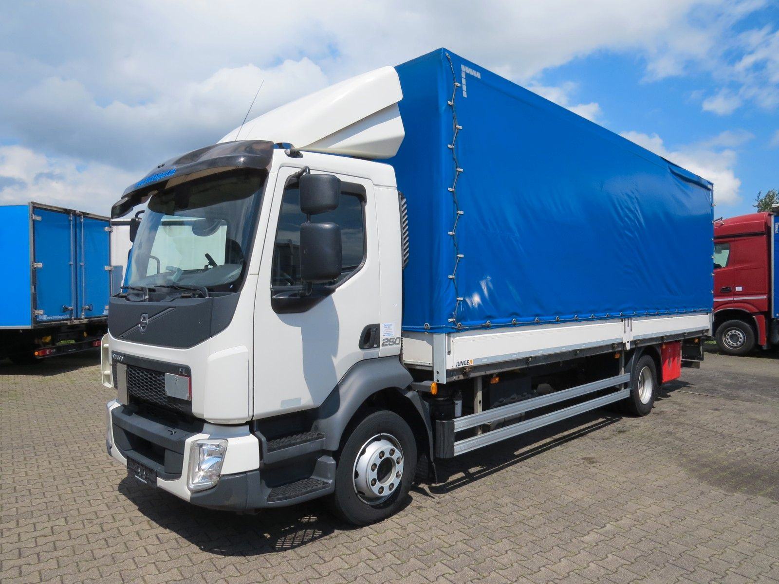 VOLVO FL 250-14, CERADA + RAMPA, KLIMA, 14t ukupne mase, 2020 god.