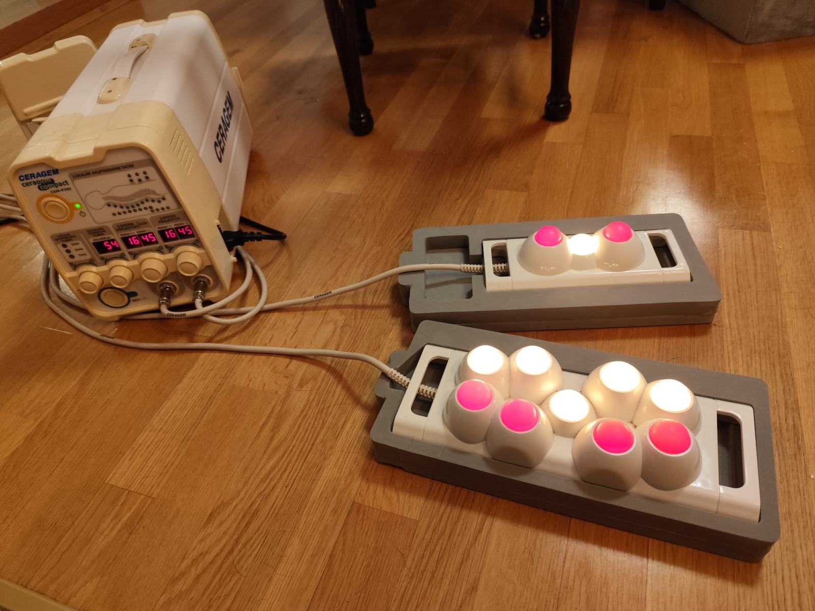 CERAGEM compact CGM-P390 masažer