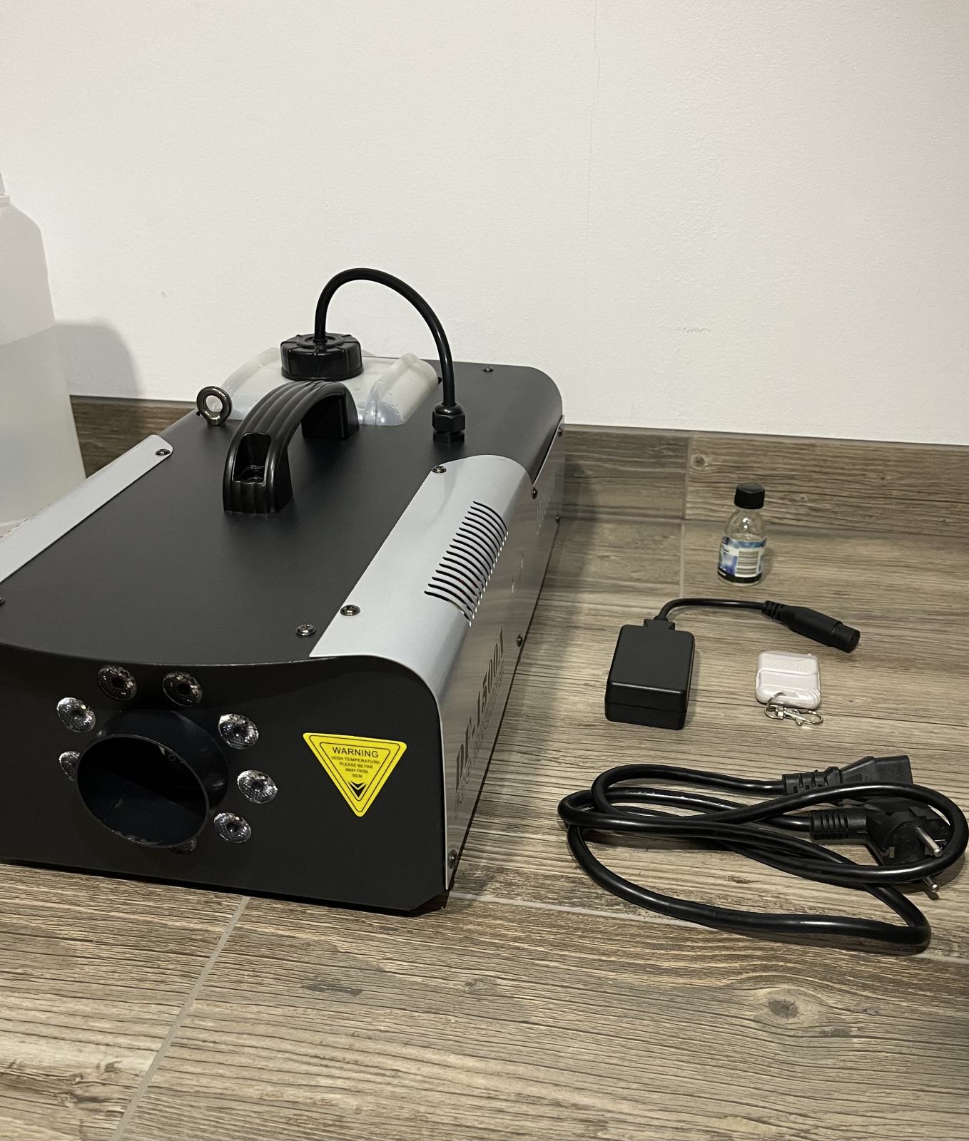 Dim mašina DF-1500A DMX X-LIGHT
