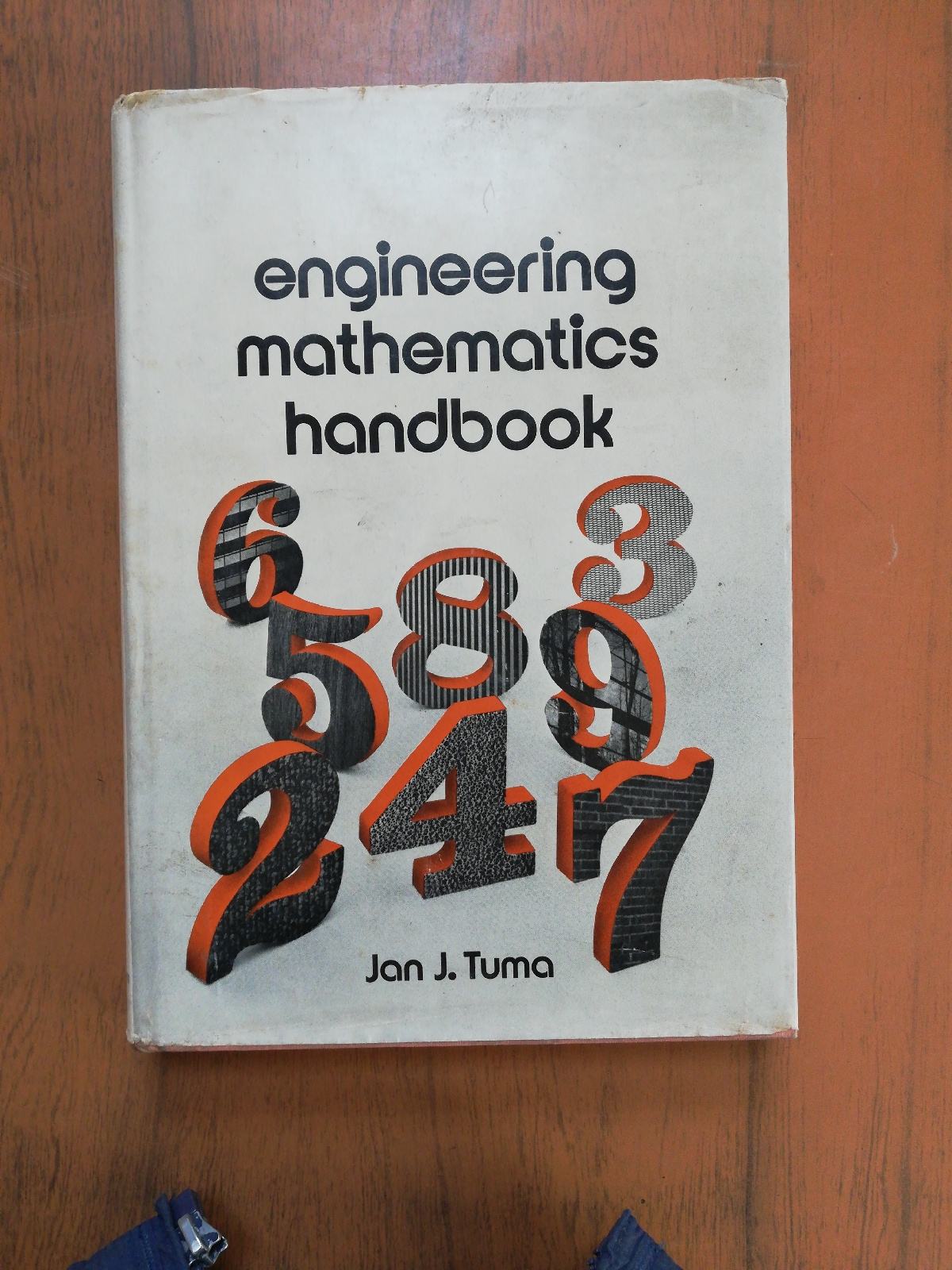 Tuma: Engineering mathematics handbook 15e