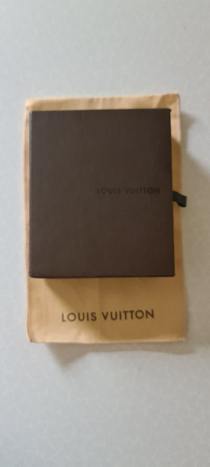 LOUIS VUITTON KUTIJA
