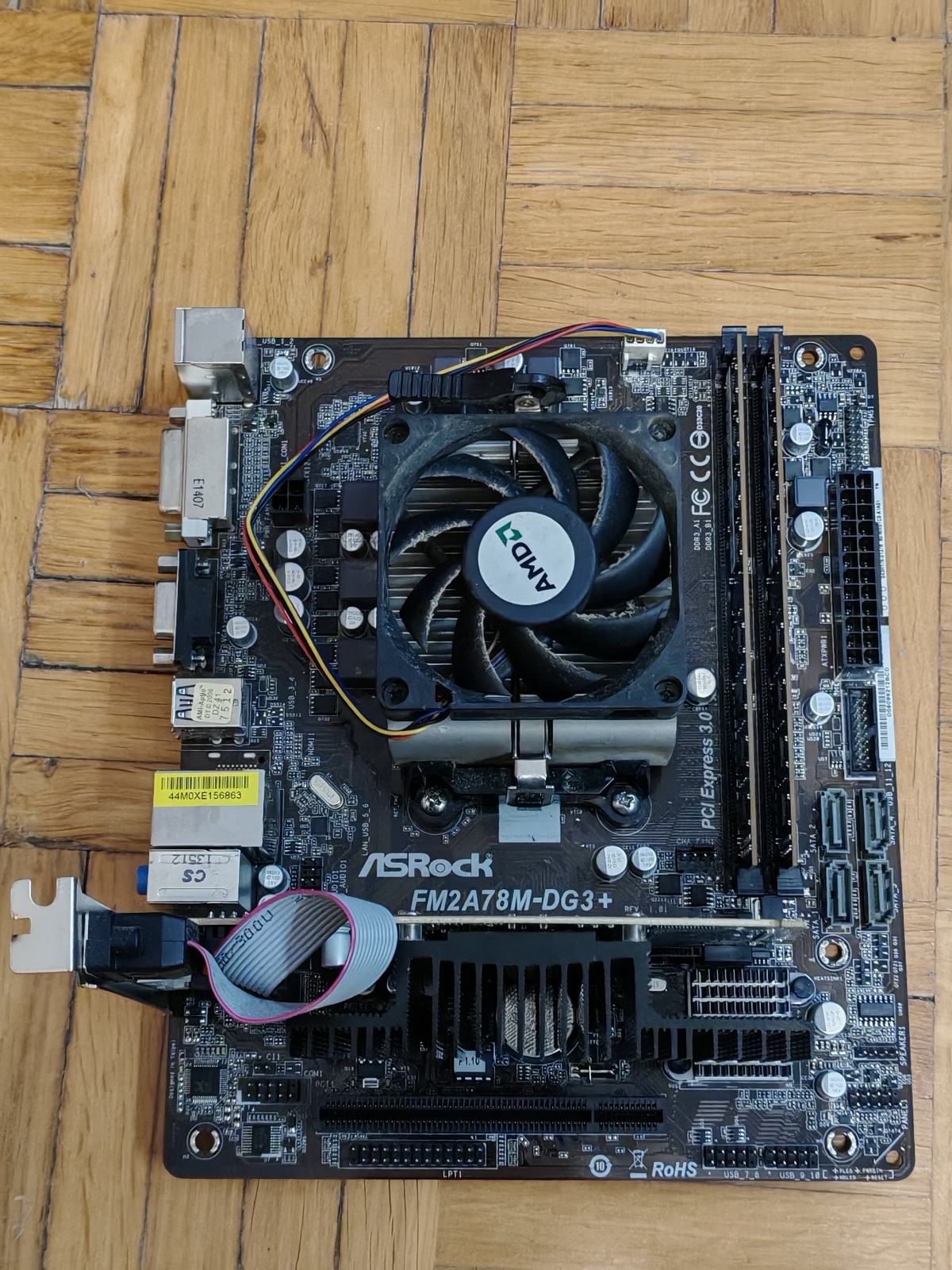A8-7600+8gbRAM+GPU