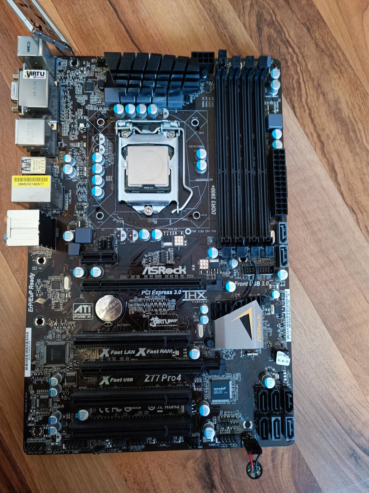 ASRock Z77 Pro4 - AKCIJA 20 eura