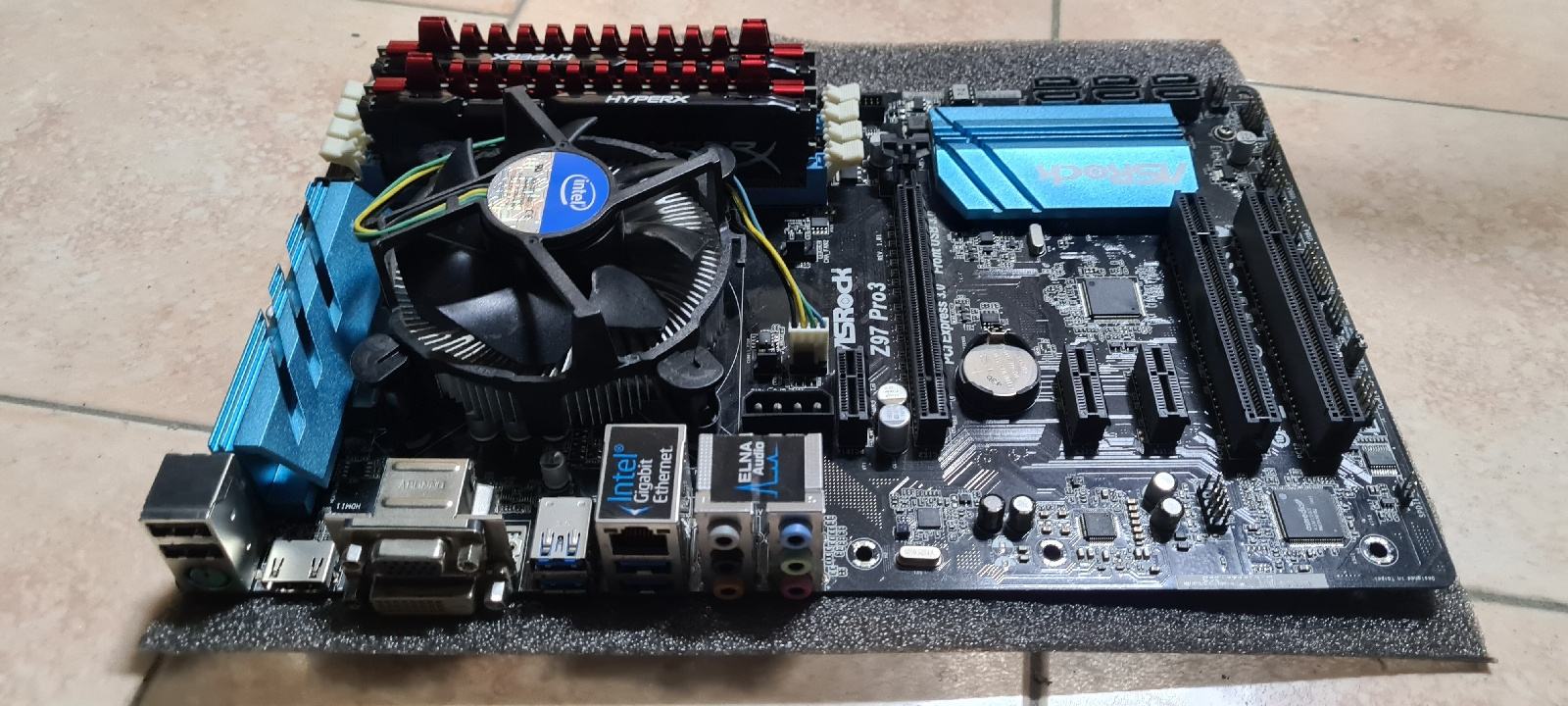 ASRock Z97 Pro3 / I5-4460