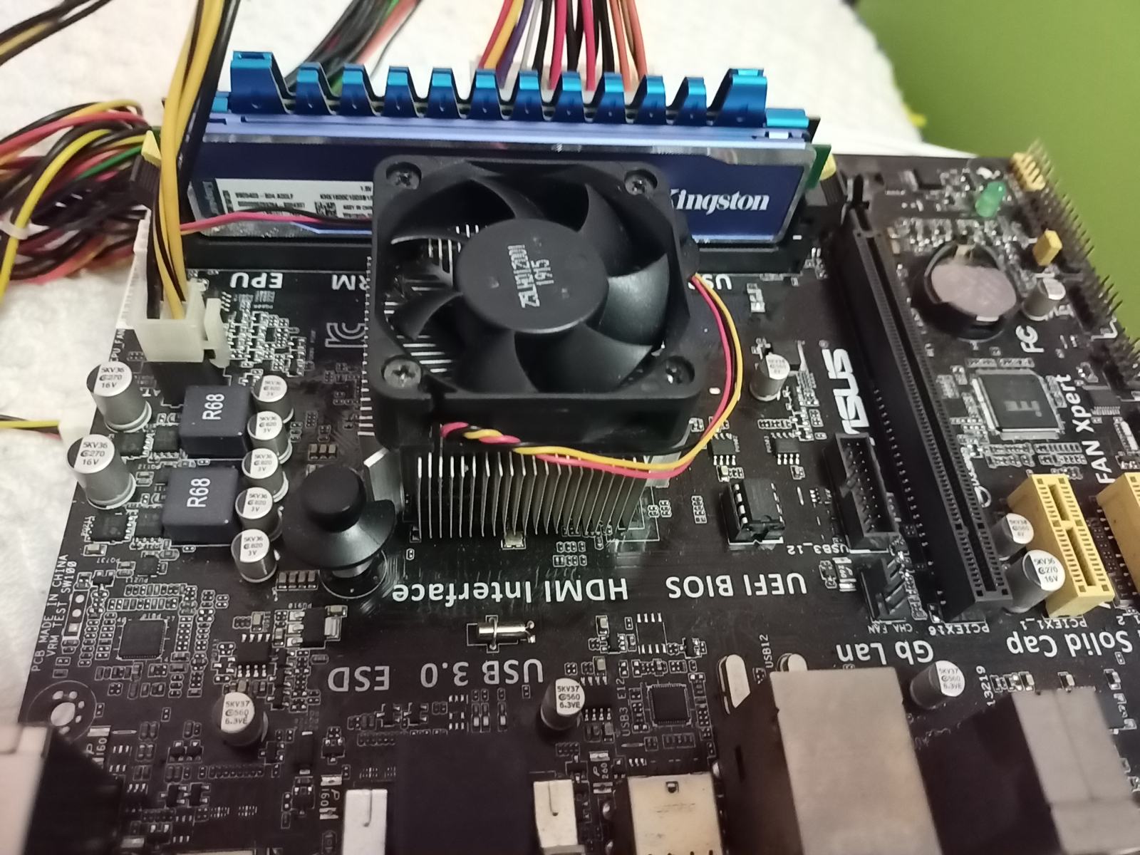 ASUS AM1M-A (Socket AM1) + AMD Athlon 5350 APU + 6GB DDR3