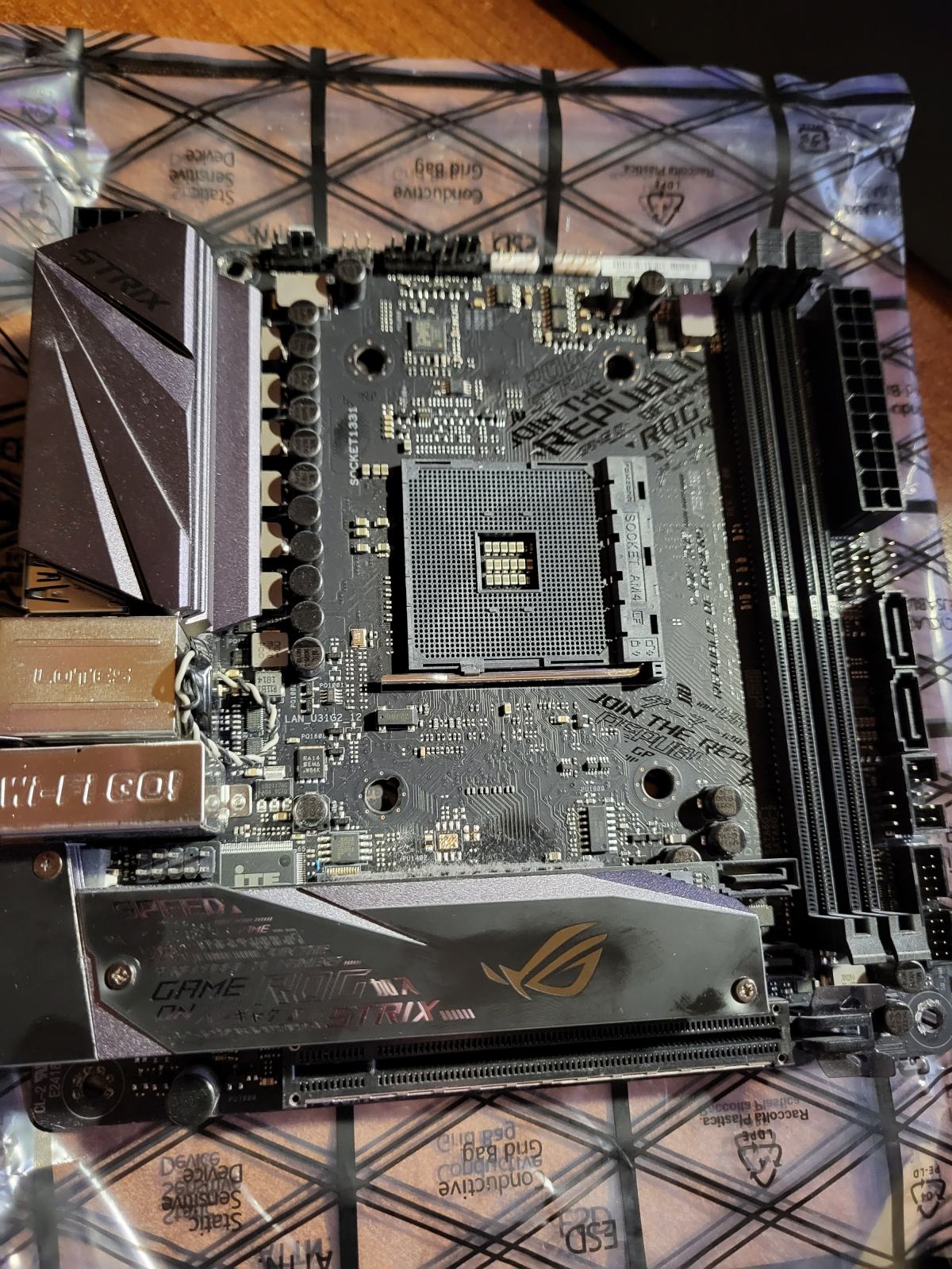 ASUS B450I strix AM4 ITX