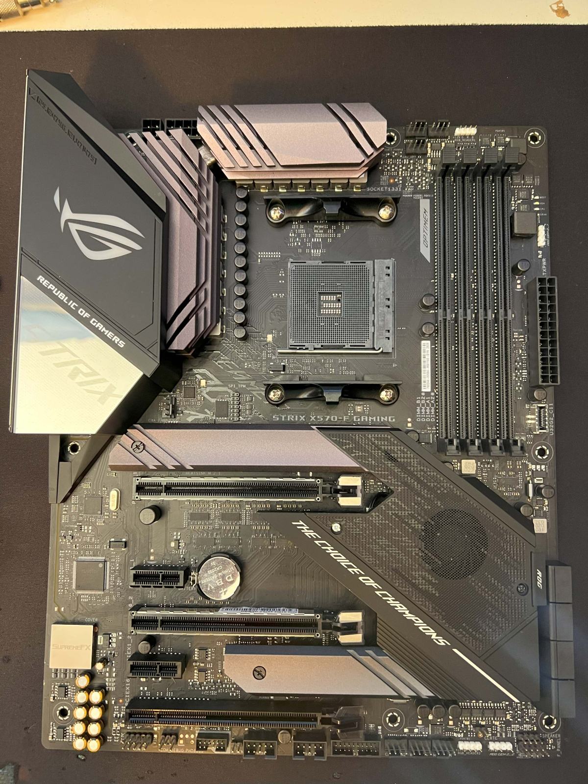 Asus Rog Strix X570-F
