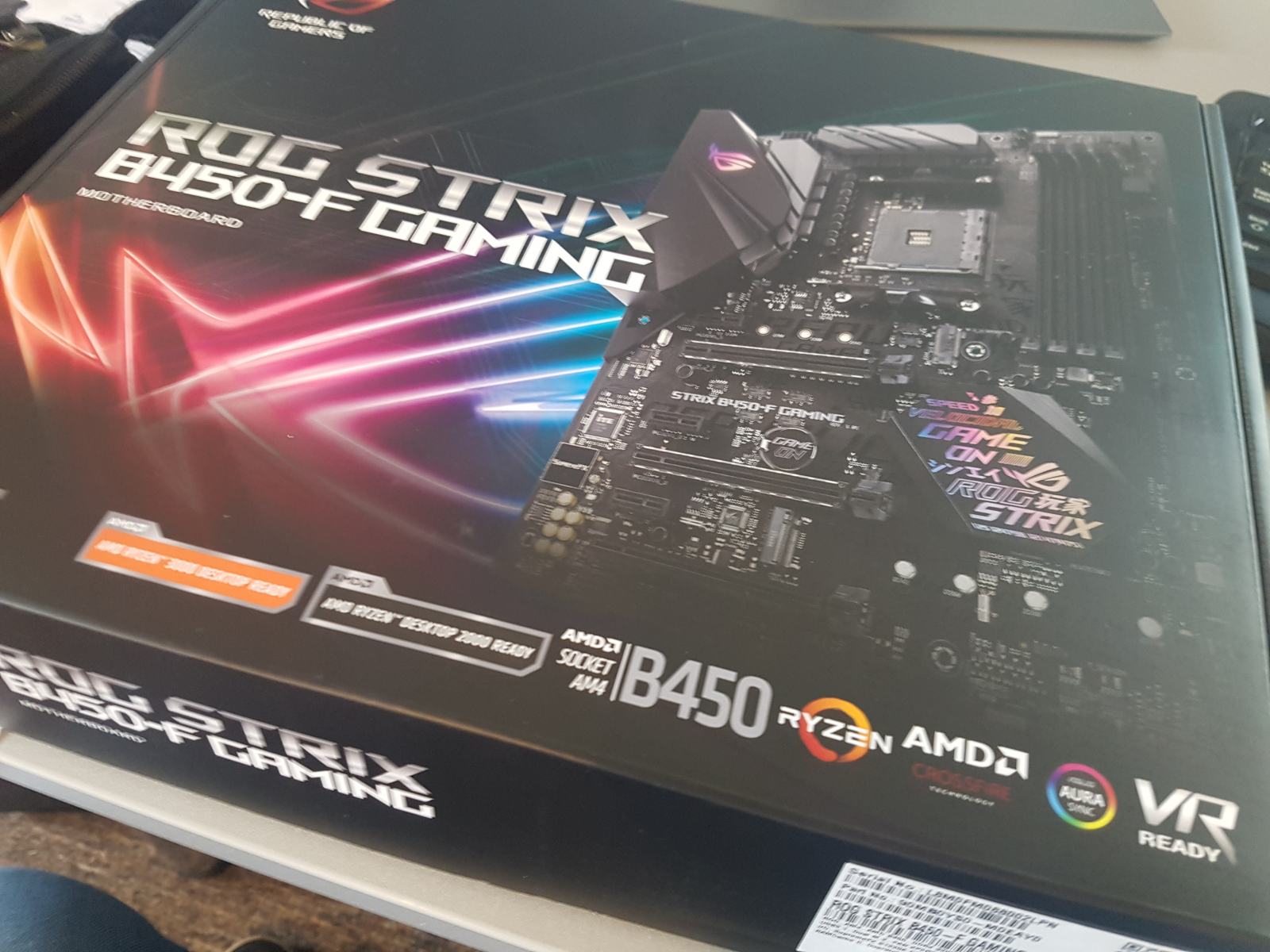 B450-F Asus ROG STRIX Gaming AM4 matična