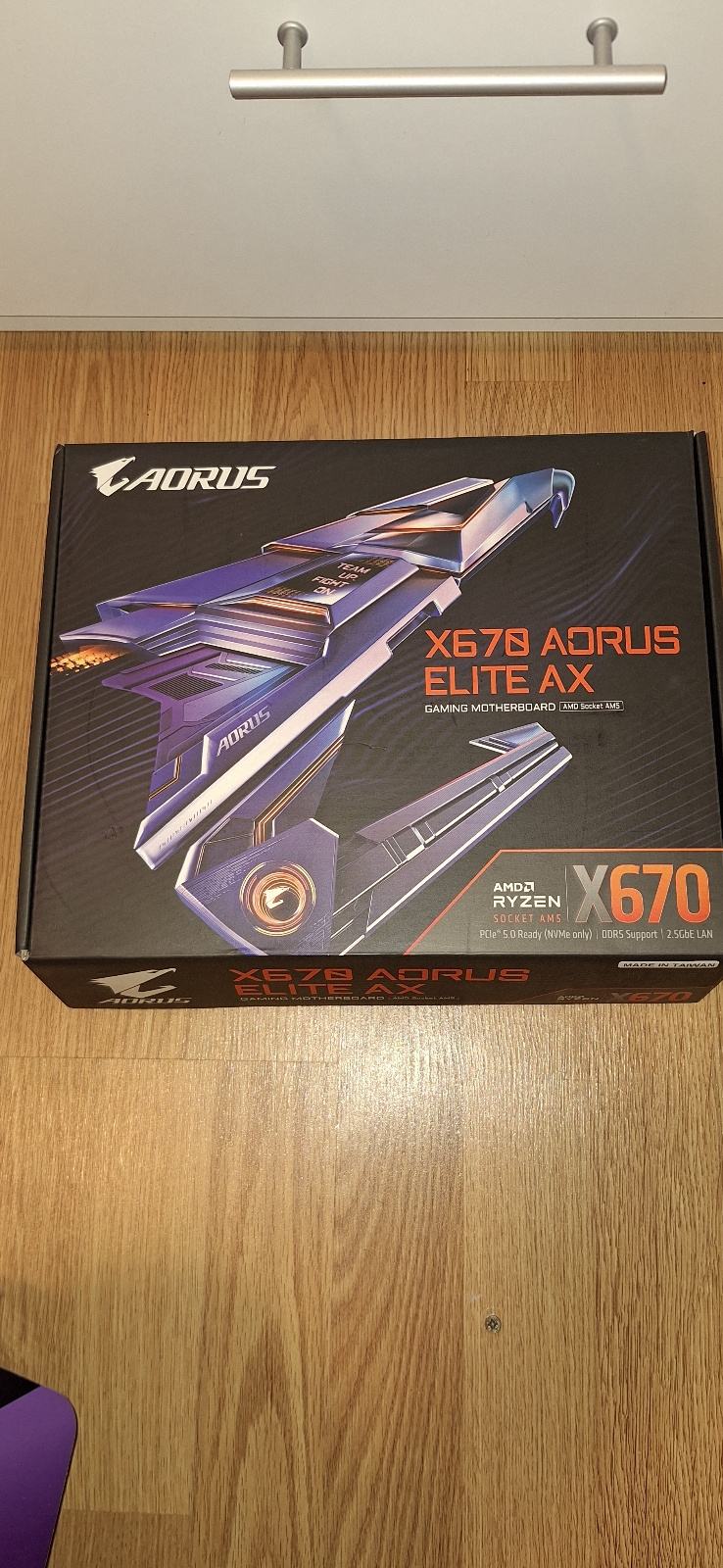 Gigabyte aorus elite ax x670