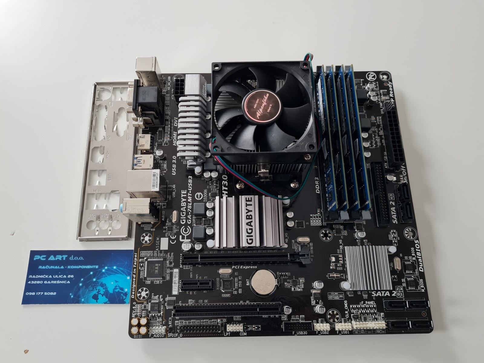 Gigabyte GA-78LMT-USB3 + X4 955 + 4GB/8GB/16GB/32GB - Socket AM3 - R1