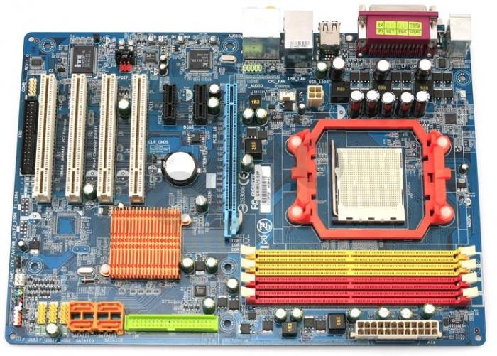 Gigabyte GA-M52S-S3P Socket AM2 / AM2+ / AM3