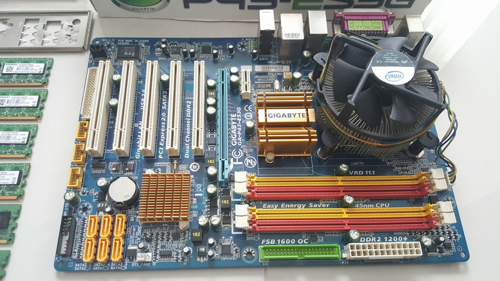 Gigabyte P43-ES3G soc. LGA775