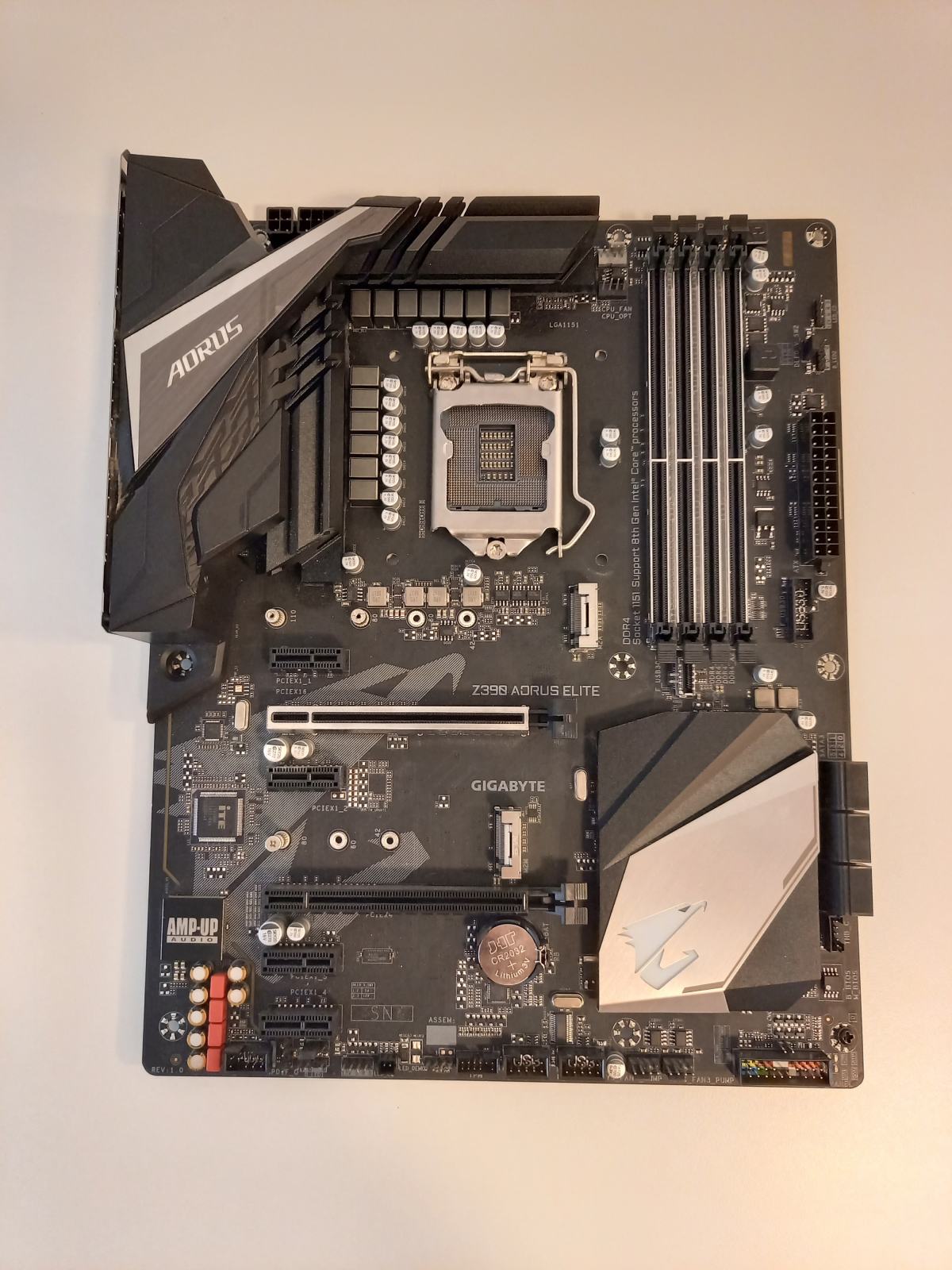 Gigabyte Z390 AORUS Elite