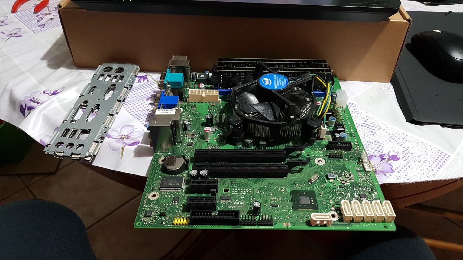 INTEL Q87 MICRO ATX SOCKET 1150