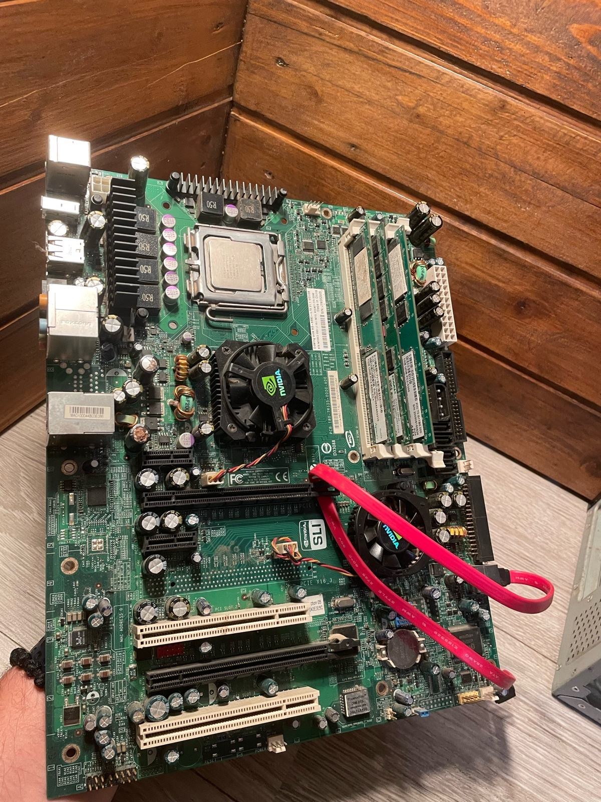 LGA775 matična ploča DDR2, gratis core 2 duo, ram memorija #POVOLJNO#