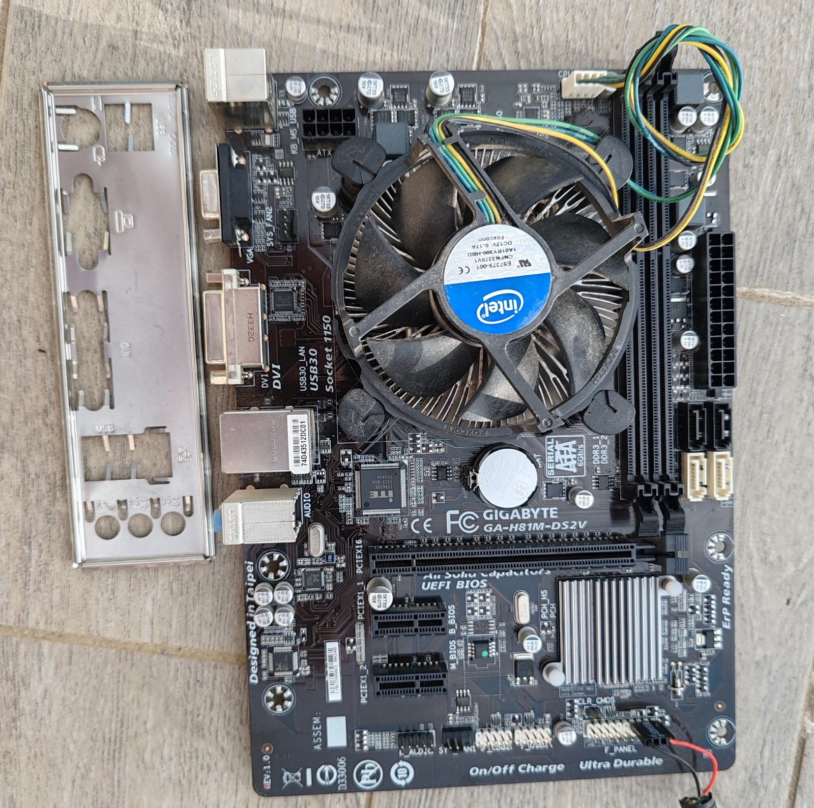 MATIČNA Gigabyte Ga-H81M-DS2V lga 1150