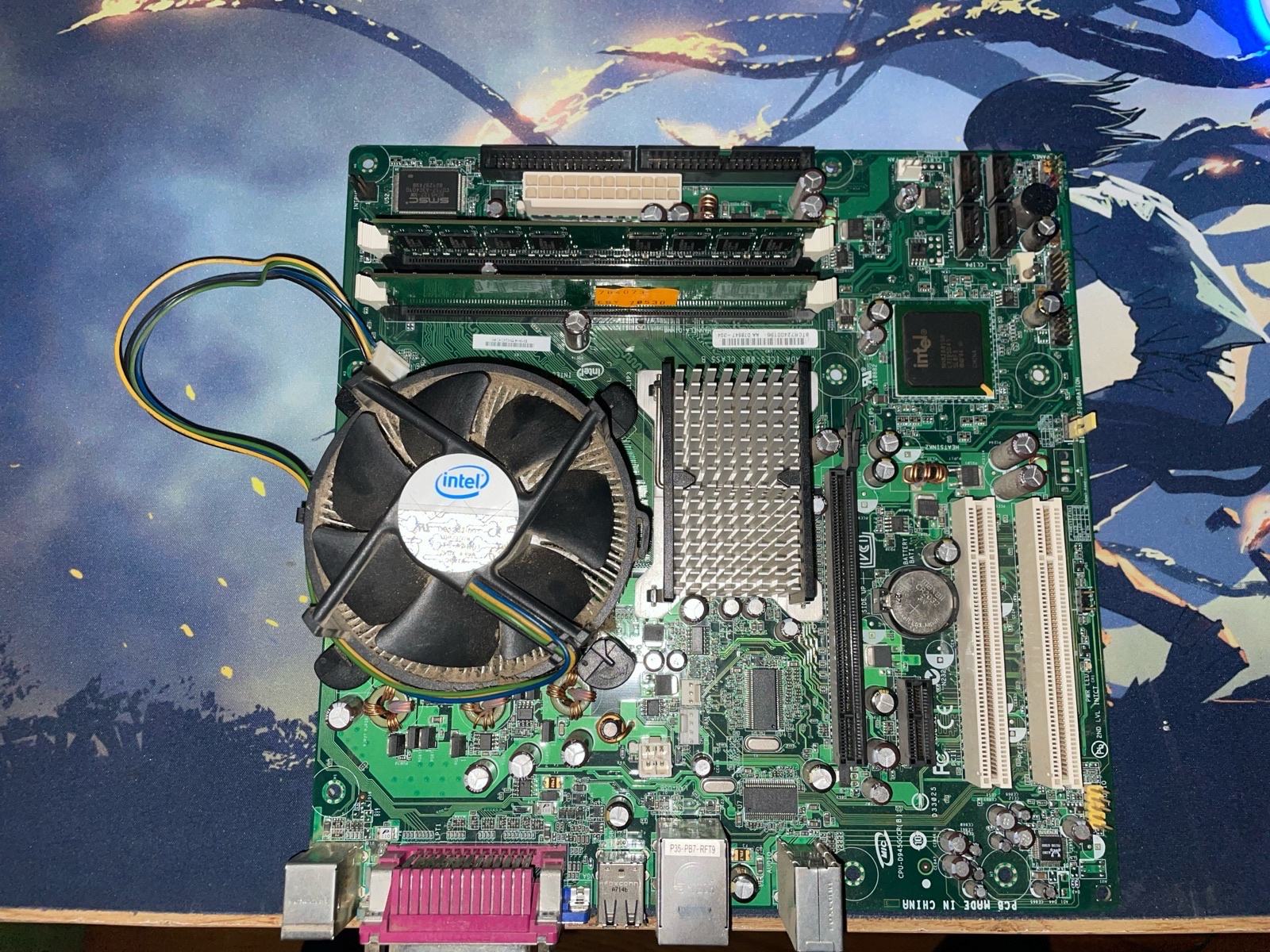 Maticna ploča DDR2 | Core 2 Duo E4500 2.2GHZ