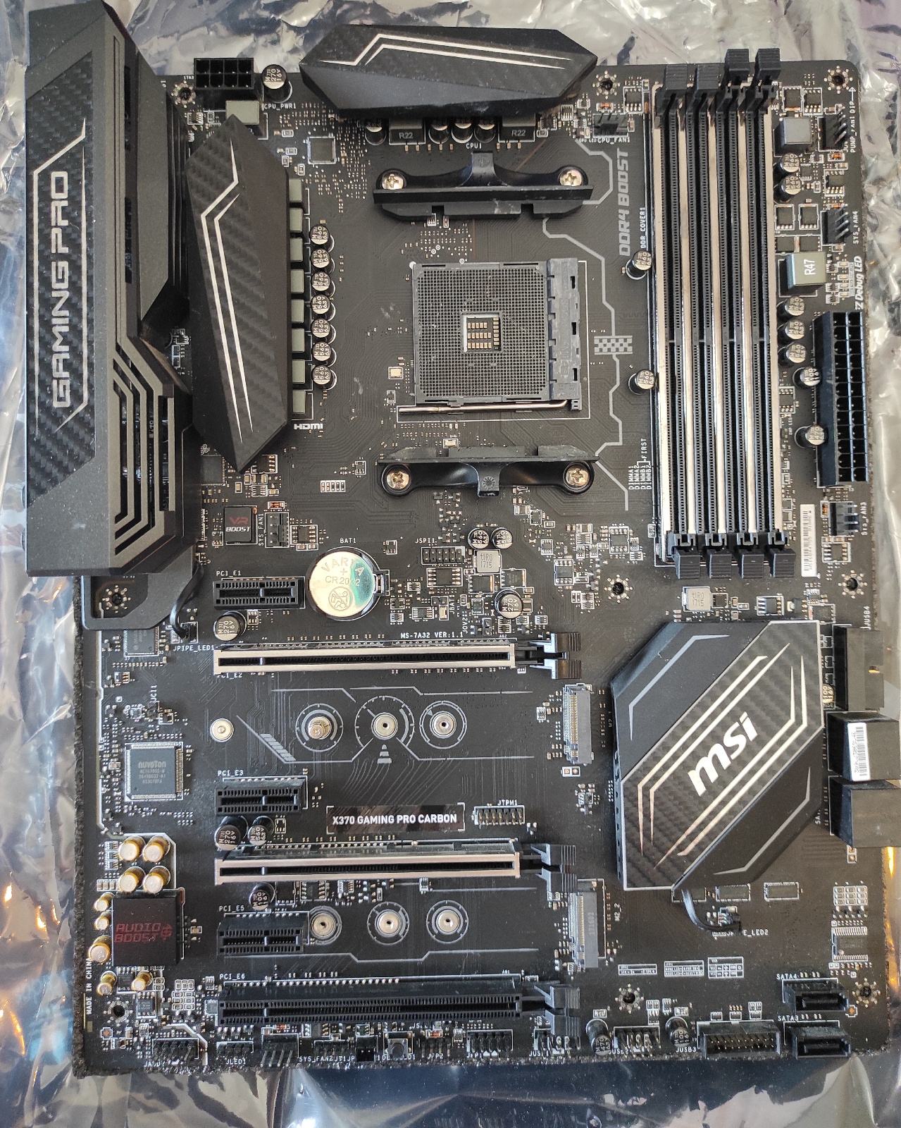 Maticna ploca MSI X370 Gaming Pro Carbon