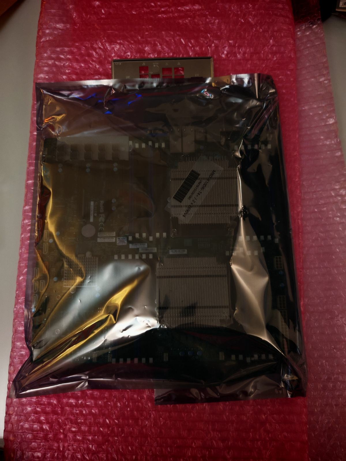 Supermicro X10DRI-T4+ + 2× Intel Xeon E5-2690 v4